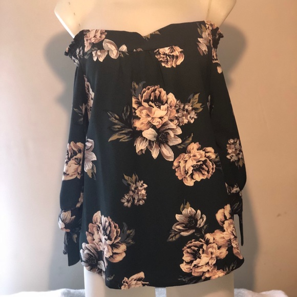 Tops | Top | Poshmark